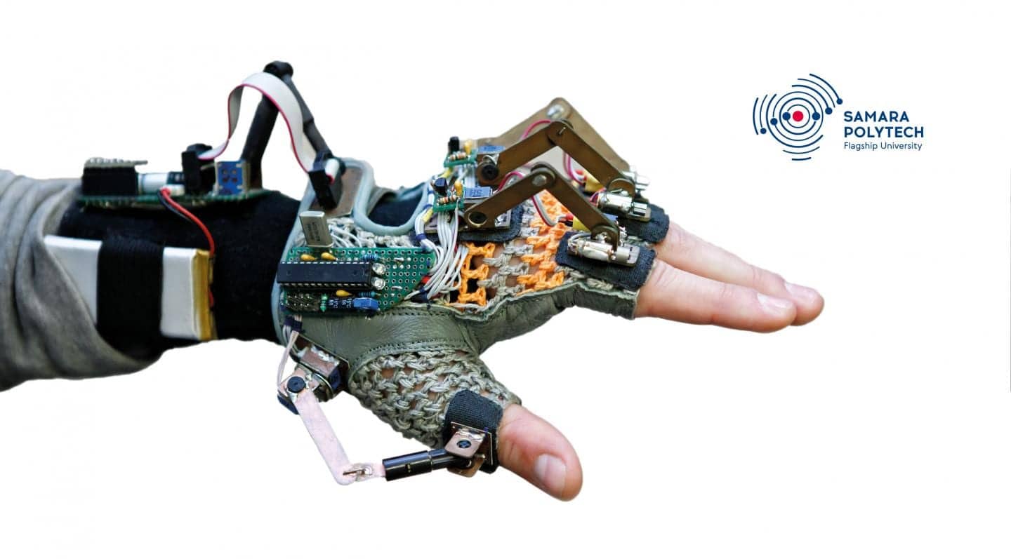 Researcher Designs Vibrating Glove for Deaf Individuals | The Hearing ...