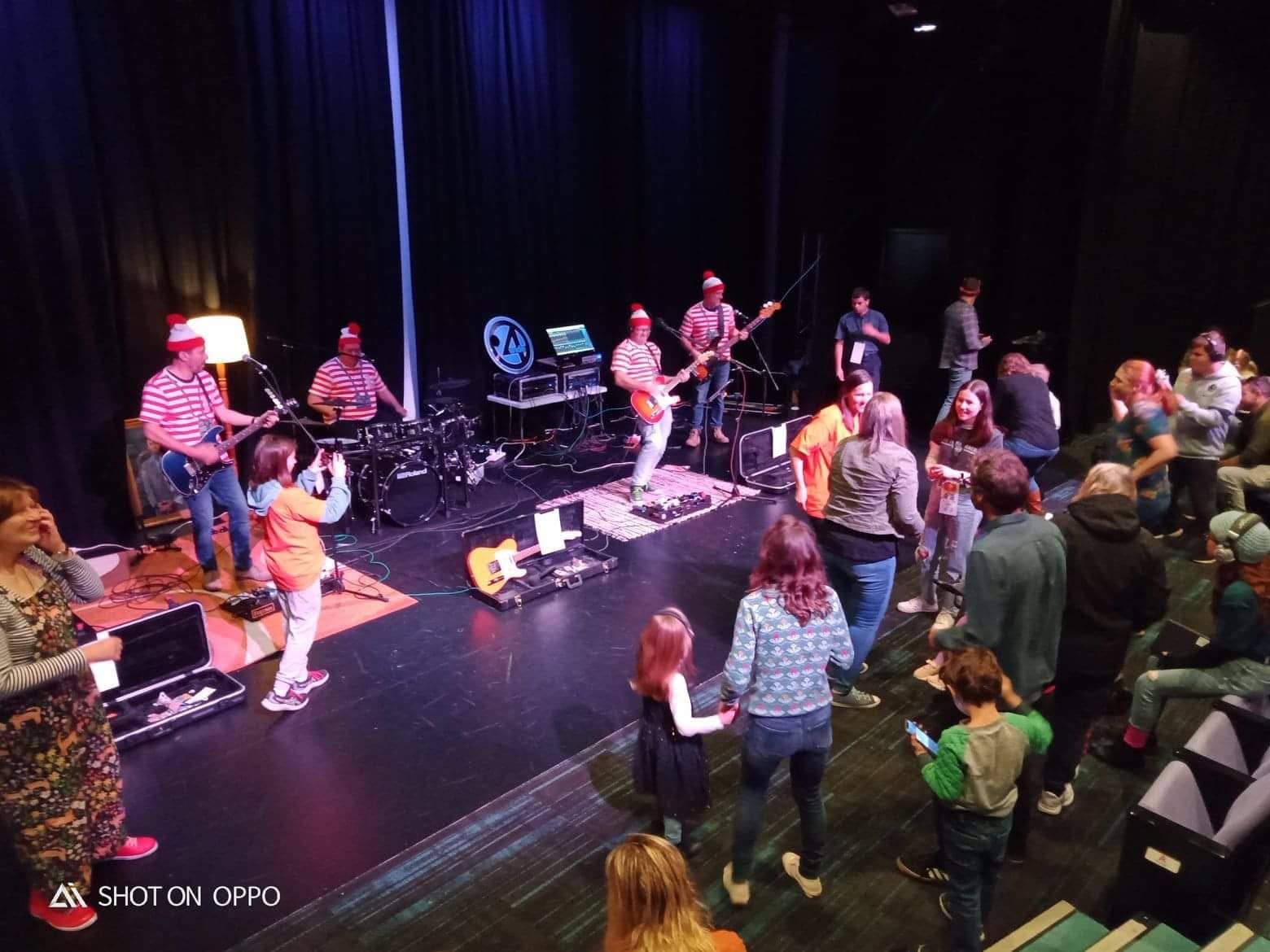 Listen Everywhere Utilized During 4 Wide Unwired Sensory Concert | The ...