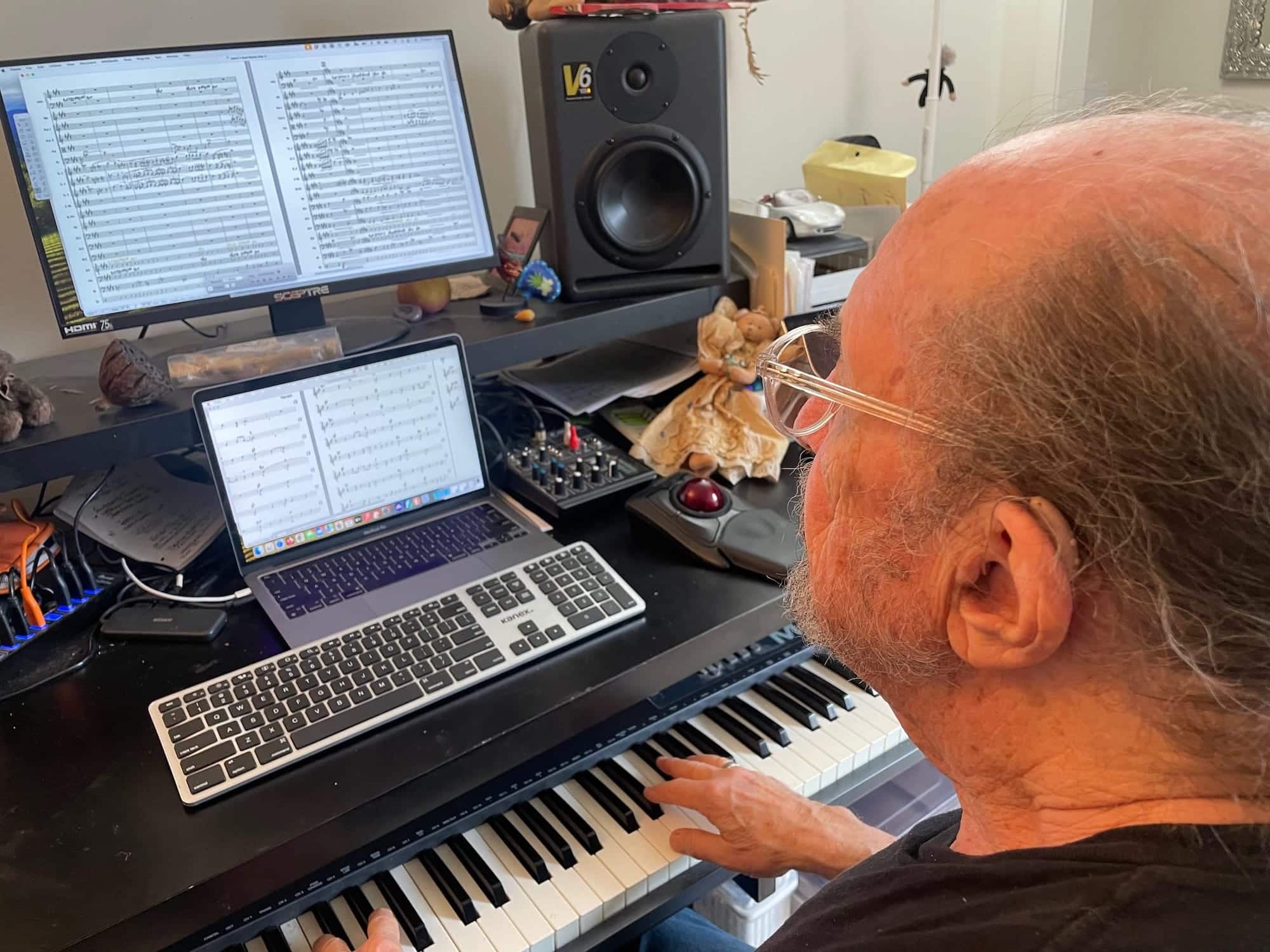 How Signia Hearing Aids Improved Life for a Music Industry Professional ...